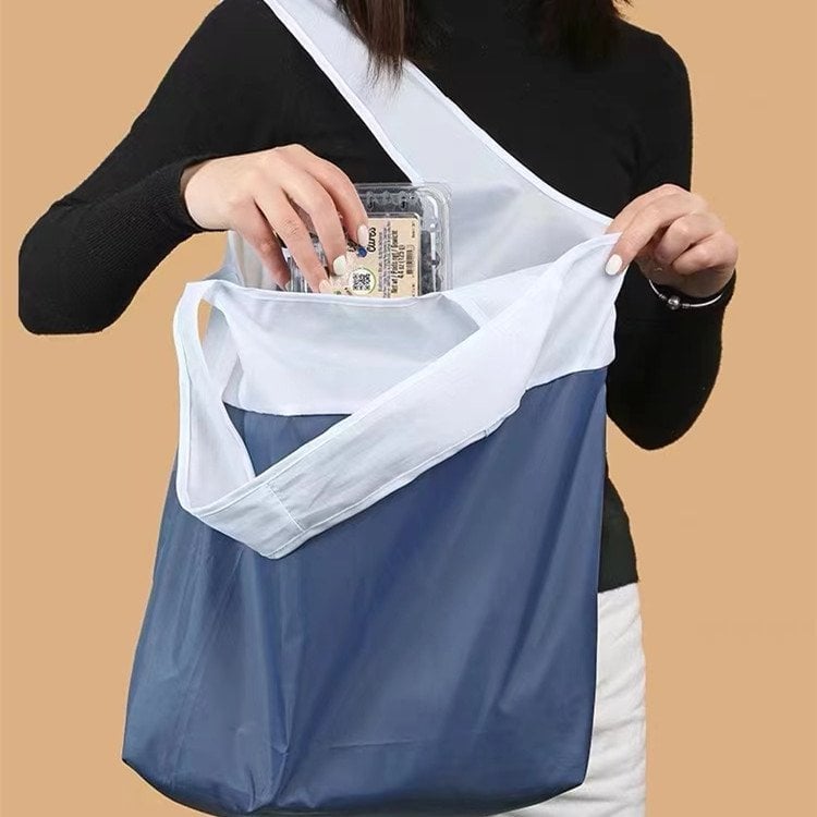 Folding renewable environmental protection waterproof shopping bag